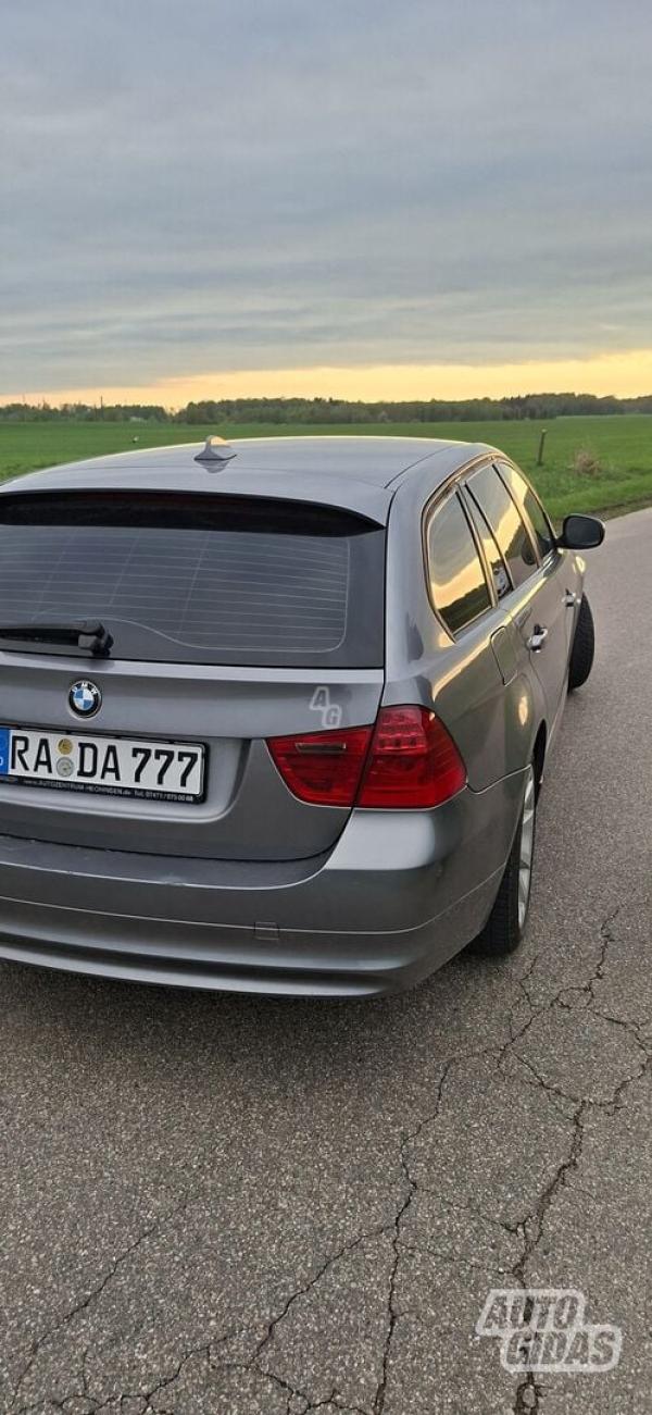Grey BMW 318 2009 in Vievis, with an engine capacity of 2.00 L and mileage of 343 thousand km for 3500 €, photo 6 on AUTOMOTO.COM.LV