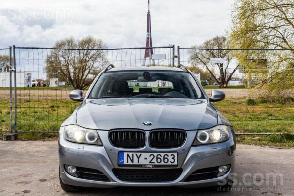 Pelēks BMW 318 2009 Rīga, ar dzinēja tilpumu 2.00 L un nobraukumu 266 tūkst. km par 5590 €, foto 3 vietnē AUTOMOTO.COM.LV