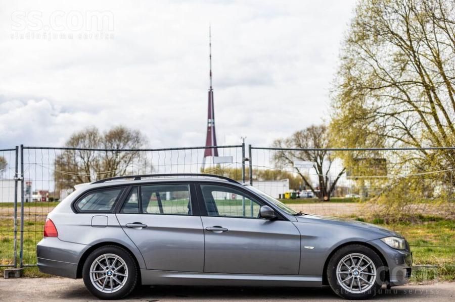 Pelēks BMW 318 2009 Rīga, ar dzinēja tilpumu 2.00 L un nobraukumu 266 tūkst. km par 5590 €, foto 6 vietnē AUTOMOTO.COM.LV