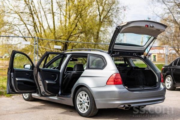 Pelēks BMW 318 2009 Rīga, ar dzinēja tilpumu 2.00 L un nobraukumu 266 tūkst. km par 5590 €, foto 9 vietnē AUTOMOTO.COM.LV