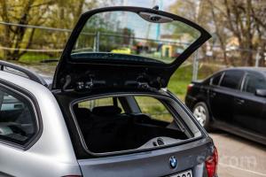 Pelēks BMW 318 2009 Rīga, ar dzinēja tilpumu 2.00 L un nobraukumu 266 tūkst. km par 5590 €, foto 11 vietnē AUTOMOTO.COM.LV