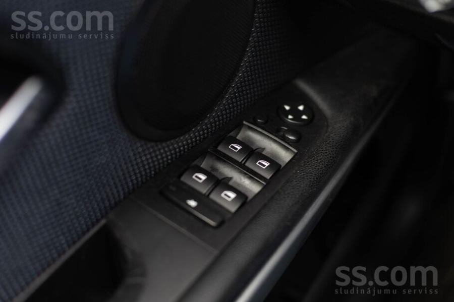 Pelēks BMW 318 2009 Rīga, ar dzinēja tilpumu 2.00 L un nobraukumu 266 tūkst. km par 5590 €, foto 15 vietnē AUTOMOTO.COM.LV