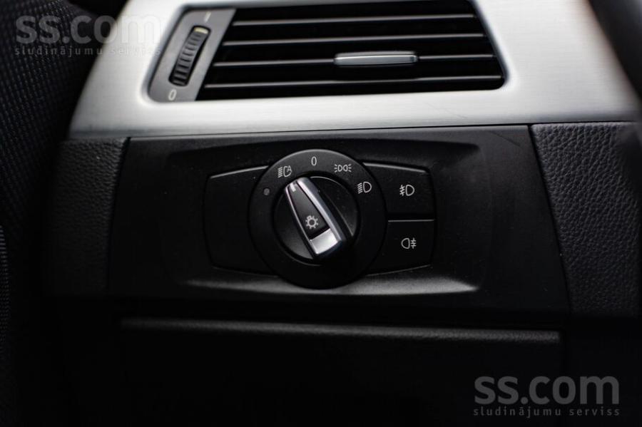 Pelēks BMW 318 2009 Rīga, ar dzinēja tilpumu 2.00 L un nobraukumu 266 tūkst. km par 5590 €, foto 16 vietnē AUTOMOTO.COM.LV