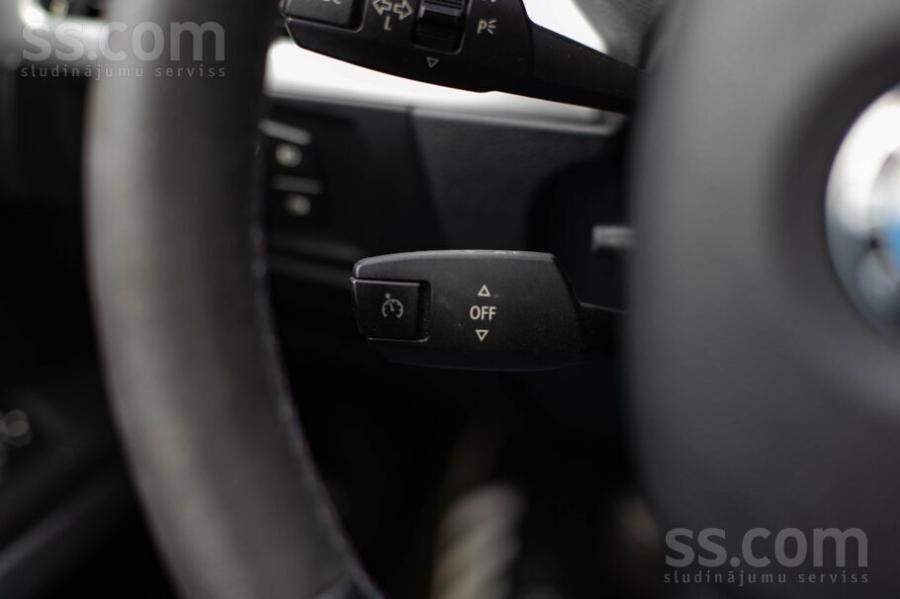 Pelēks BMW 318 2009 Rīga, ar dzinēja tilpumu 2.00 L un nobraukumu 266 tūkst. km par 5590 €, foto 17 vietnē AUTOMOTO.COM.LV