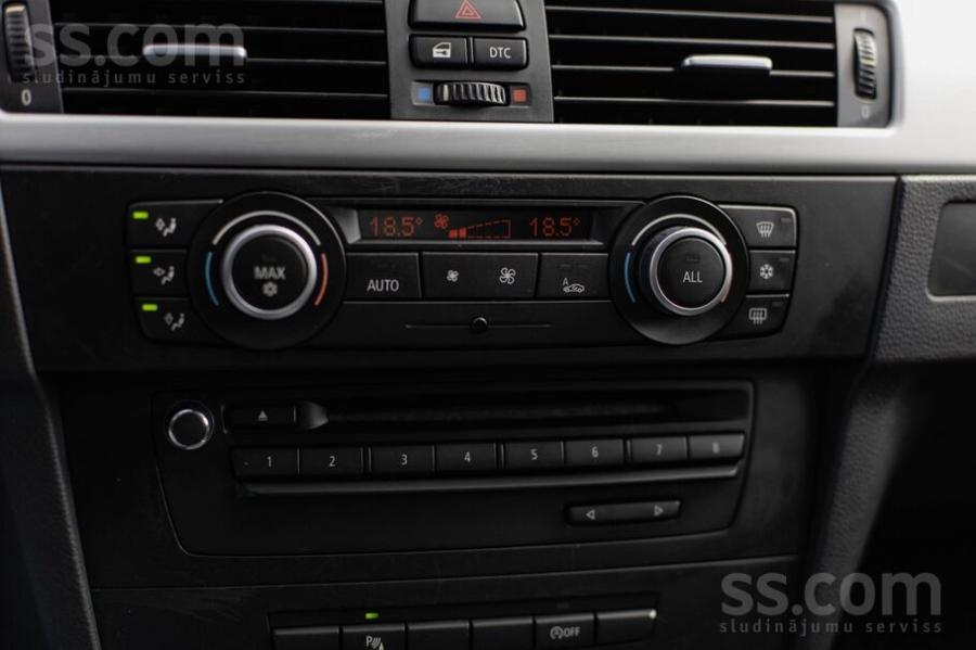 Pelēks BMW 318 2009 Rīga, ar dzinēja tilpumu 2.00 L un nobraukumu 266 tūkst. km par 5590 €, foto 24 vietnē AUTOMOTO.COM.LV