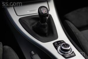 Pelēks BMW 318 2009 Rīga, ar dzinēja tilpumu 2.00 L un nobraukumu 266 tūkst. km par 5590 €, foto 25 vietnē AUTOMOTO.COM.LV