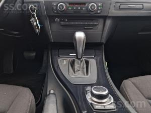 Pelēks BMW 318 2009 Liepāja, ar dzinēja tilpumu 2.00 L un nobraukumu 332 tūkst. km par 4990 €, foto 17 vietnē AUTOMOTO.COM.LV