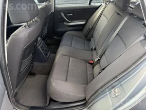 Pelēks BMW 318 2009 Rīga, ar dzinēja tilpumu 2.00 L un nobraukumu 270 tūkst. km par 4180 €, foto 13 vietnē AUTOMOTO.COM.LV