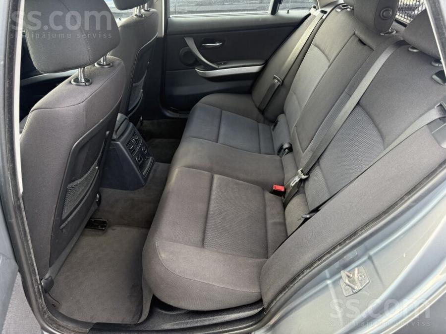 Pelēks BMW 318 2009 Rīga, ar dzinēja tilpumu 2.00 L un nobraukumu 270 tūkst. km par 4180 €, foto 13 vietnē AUTOMOTO.COM.LV