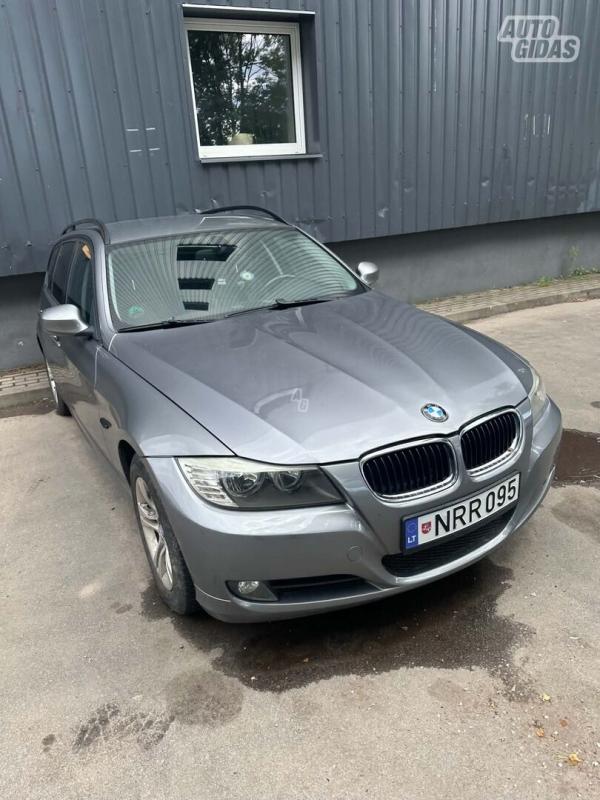 Pelēks BMW 318 2009 Pakruojis, ar dzinēja tilpumu 2.00 L un nobraukumu 239 tūkst. km par 3350 €, foto 2 vietnē AUTOMOTO.COM.LV