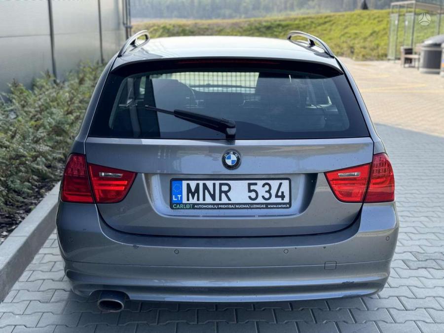 Grey BMW 318 2009 in Vilnius, with an engine capacity of 2.00 L and mileage of 370 thousand km for 2800 €, photo 6 on AUTOMOTO.COM.LV
