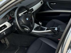 Grey BMW 318 2009 in Vilnius, with an engine capacity of 2.00 L and mileage of 370 thousand km for 2800 €, photo 8 on AUTOMOTO.COM.LV