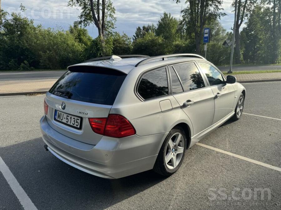 Pelēks BMW 318 2009 Valmiera, ar dzinēja tilpumu 2.00 L un nobraukumu 324 tūkst. km par 4250 €, foto 5 vietnē AUTOMOTO.COM.LV
