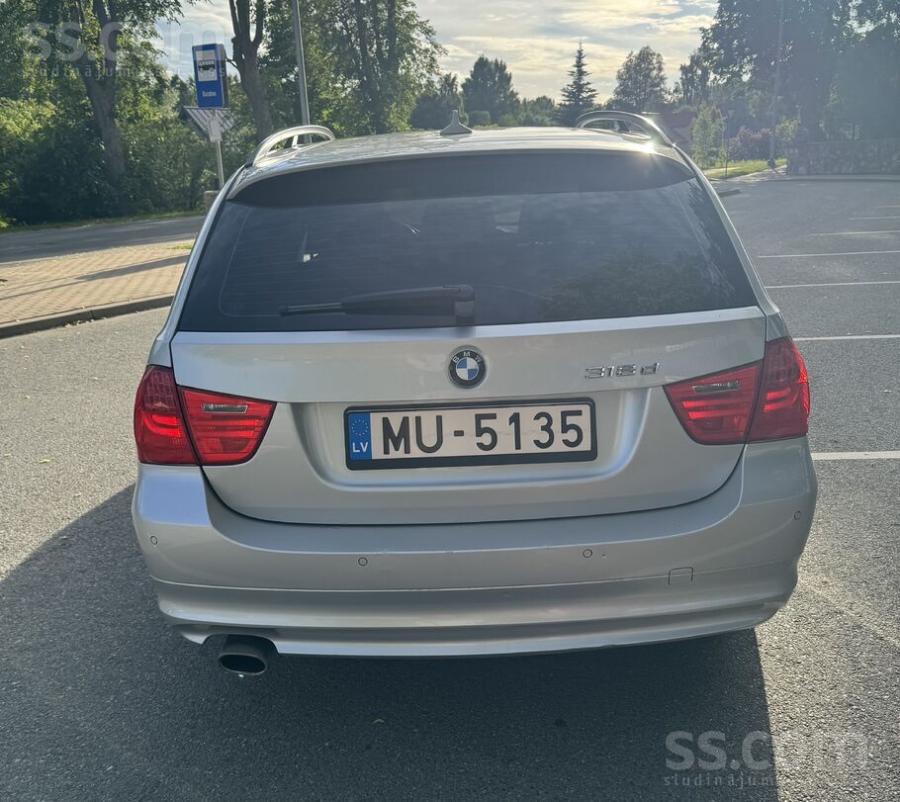 Pelēks BMW 318 2009 Valmiera, ar dzinēja tilpumu 2.00 L un nobraukumu 324 tūkst. km par 4250 €, foto 7 vietnē AUTOMOTO.COM.LV