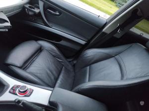 Grey BMW 318 2009 in Marijampole, with an engine capacity of 2.00 L and mileage of 320 thousand km for 3700 €, photo 13 on AUTOMOTO.COM.LV