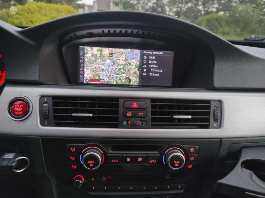 Grey BMW 318 2009 in Marijampole, with an engine capacity of 2.00 L and mileage of 320 thousand km for 3700 €, photo 18 on AUTOMOTO.COM.LV