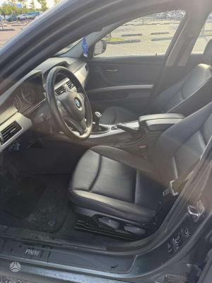Grey BMW 318 2009 in Klaipeda, with an engine capacity of 2.00 L and mileage of 227 thousand km for 3500 €, photo 10 on AUTOMOTO.COM.LV