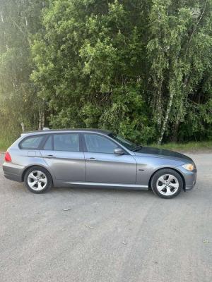 Pelēks BMW 318 2009 Viļņa, ar dzinēja tilpumu 2.00 L un nobraukumu 408 tūkst. km par 2900 €, foto 4 vietnē AUTOMOTO.COM.LV