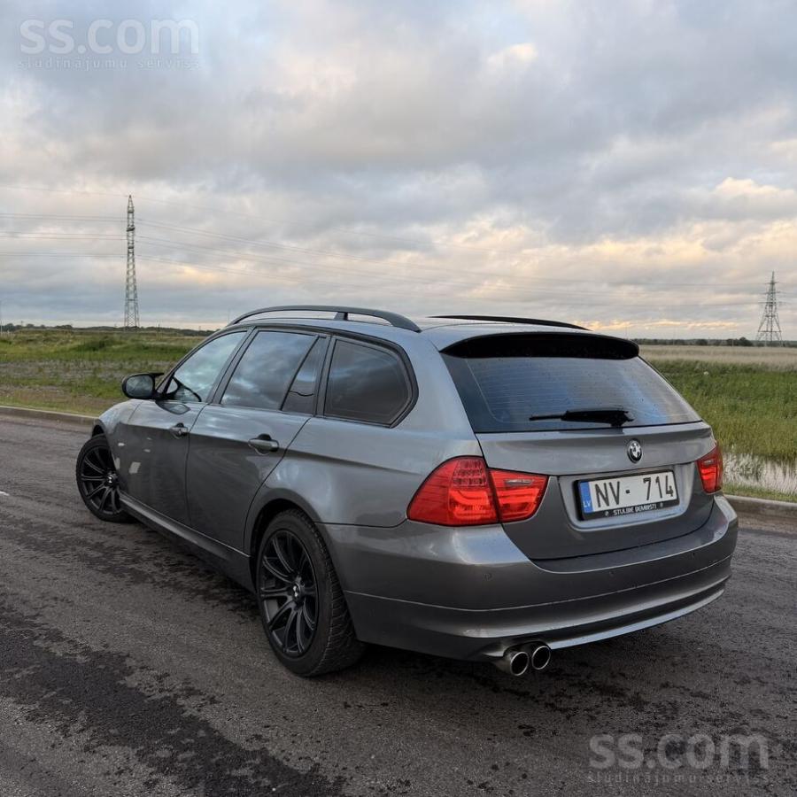 Pelēks BMW 318 2009 Liepāja, ar dzinēja tilpumu 2.00 L un nobraukumu 341 tūkst. km par 3700 €, foto 4 vietnē AUTOMOTO.COM.LV