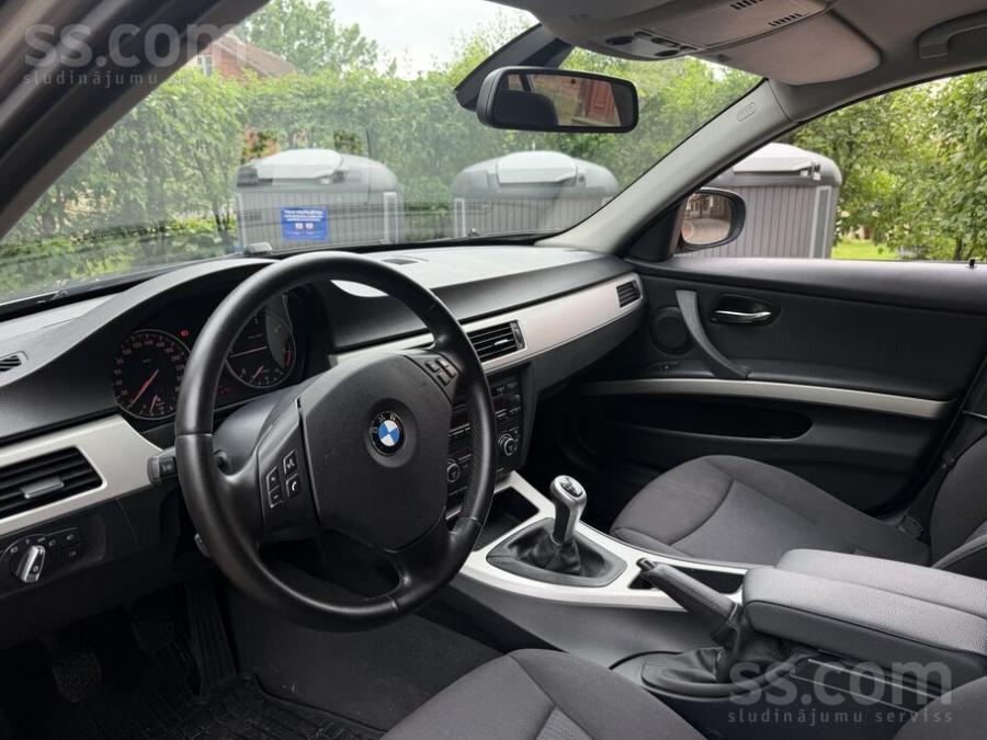 Pelēks BMW 318 2009 Cēsis, ar dzinēja tilpumu 2.00 L un nobraukumu 336 tūkst. km par 3490 €, foto 12 vietnē AUTOMOTO.COM.LV