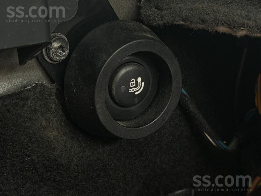 Pelēks BMW 318 2009 Cēsis, ar dzinēja tilpumu 2.00 L un nobraukumu 336 tūkst. km par 3490 €, foto 21 vietnē AUTOMOTO.COM.LV