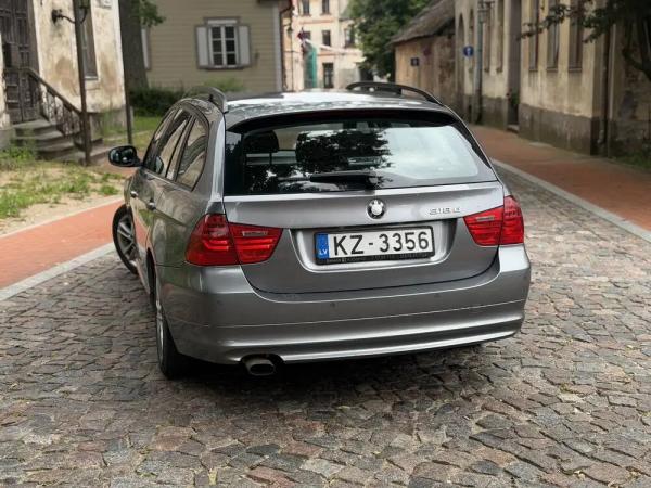 Grey BMW 318 2009 in Cesis, with an engine capacity of 2.00 L and mileage of 336 thousand km for 3490 €, photo 3 on AUTOMOTO.COM.LV
