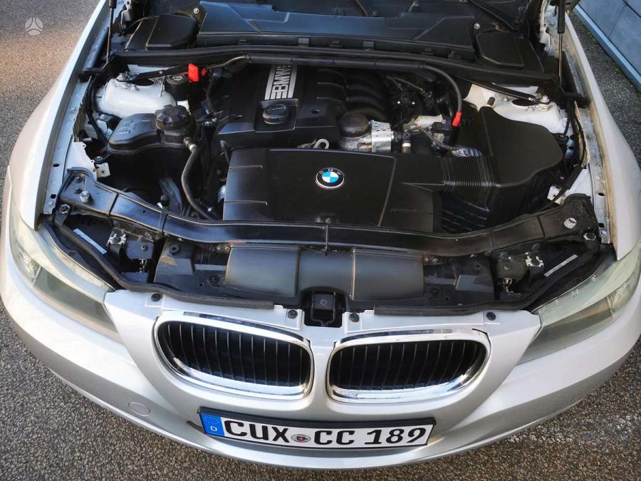 Grey BMW 318 2009 in Klaipeda, with an engine capacity of 2.00 L and mileage of 185 thousand km for 4190 €, photo 36 on AUTOMOTO.COM.LV
