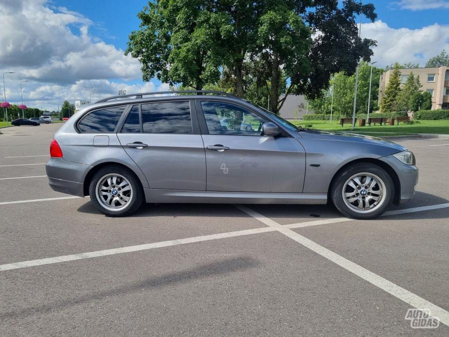 Grey BMW 318 2009 in Kaunas, with an engine capacity of 2.00 L and mileage of 280 thousand km for 3450 €, photo 6 on AUTOMOTO.COM.LV