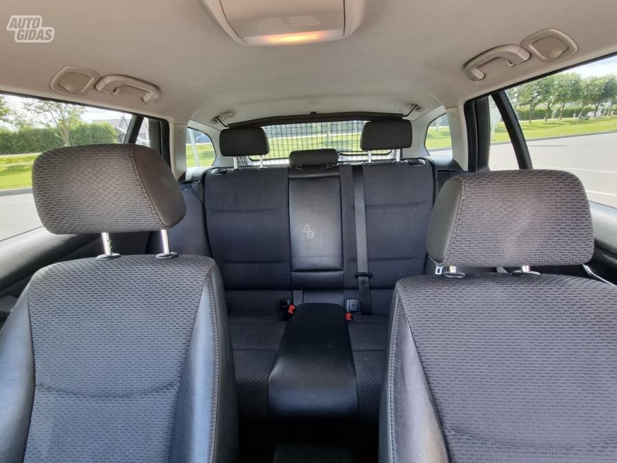 Grey BMW 318 2009 in Kaunas, with an engine capacity of 2.00 L and mileage of 280 thousand km for 3450 €, photo 11 on AUTOMOTO.COM.LV