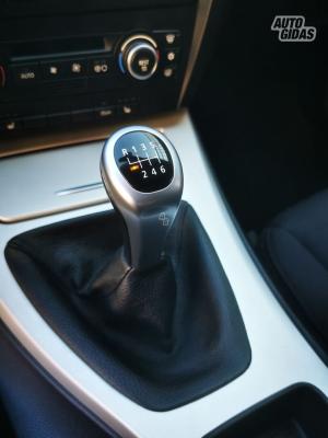 Pelēks BMW 318 2009 Klaipėda, ar dzinēja tilpumu 2.00 L un nobraukumu 185 tūkst. km par 3950 €, foto 25 vietnē AUTOMOTO.COM.LV
