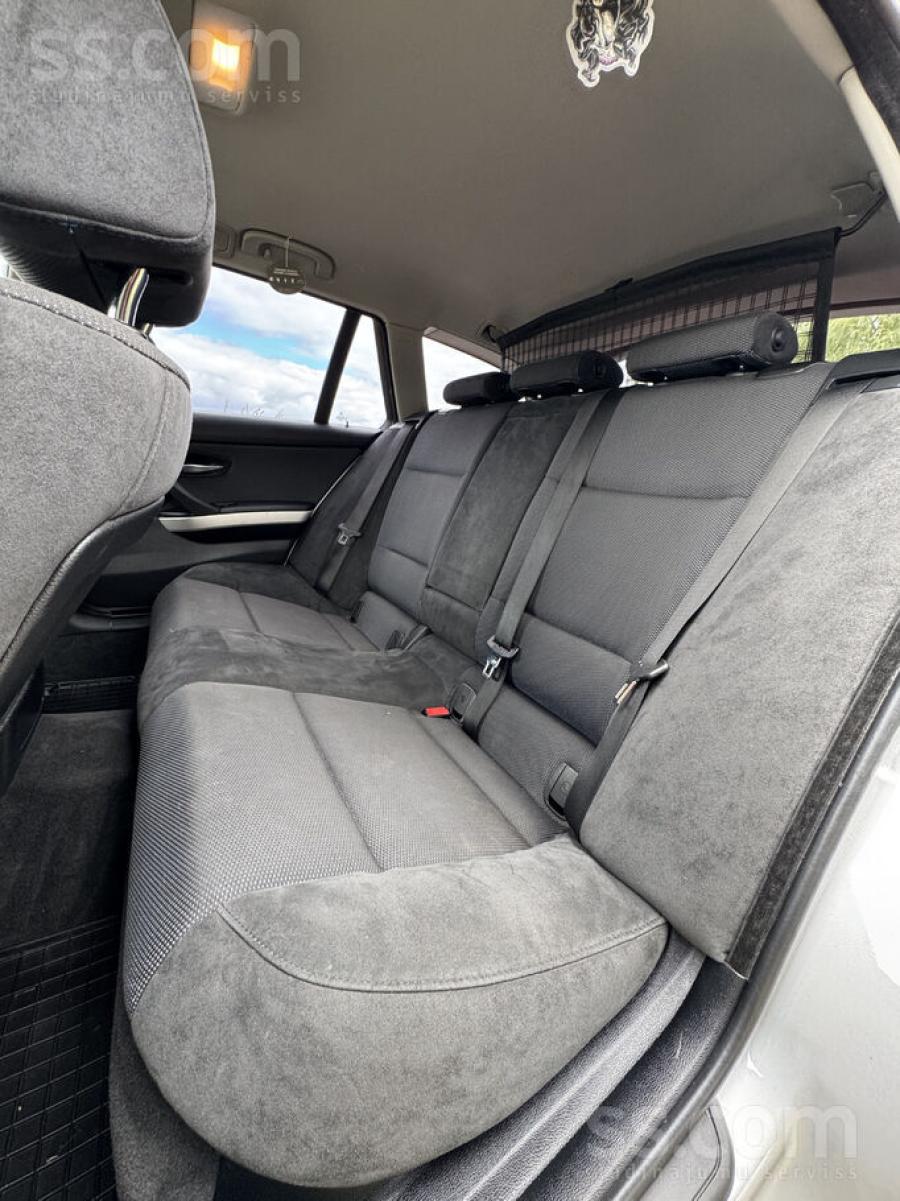 Pelēks BMW 318 2009 Bauska, ar dzinēja tilpumu 2.00 L un nobraukumu 388 tūkst. km par 5995 €, foto 12 vietnē AUTOMOTO.COM.LV