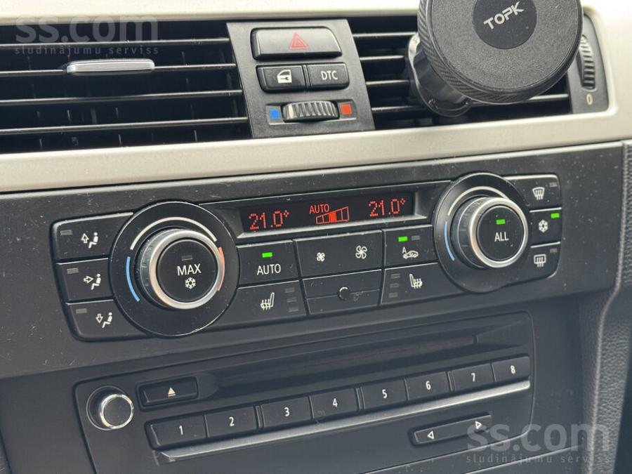 Pelēks BMW 318 2009 Bauska, ar dzinēja tilpumu 2.00 L un nobraukumu 388 tūkst. km par 5995 €, foto 17 vietnē AUTOMOTO.COM.LV