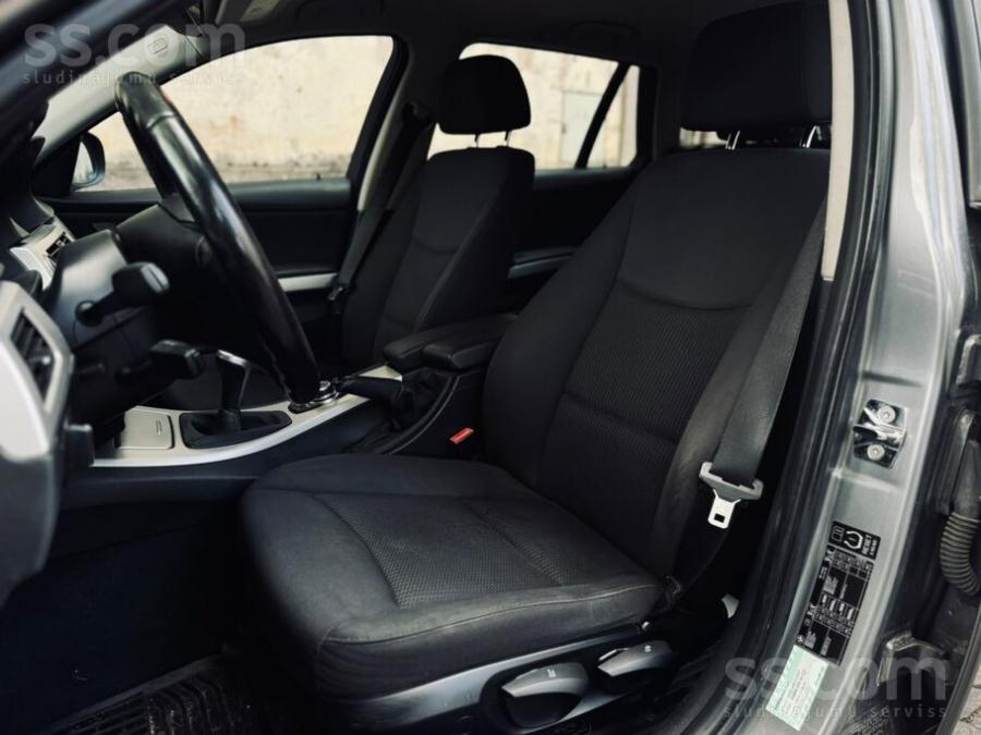Pelēks BMW 318 2009 Cēsis, ar dzinēja tilpumu 2.00 L un nobraukumu 0 tūkst. km par 4550 €, foto 13 vietnē AUTOMOTO.COM.LV