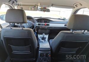 Grey BMW 318 2009 in Tukums, with an engine capacity of 2.00 L and mileage of 350 thousand km for 4999 €, photo 11 on AUTOMOTO.COM.LV