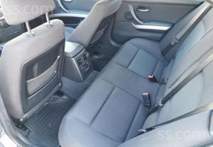 Grey BMW 318 2009 in Tukums, with an engine capacity of 2.00 L and mileage of 350 thousand km for 4999 €, photo 12 on AUTOMOTO.COM.LV