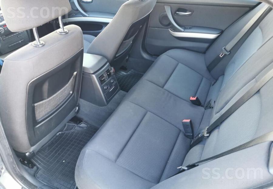 Grey BMW 318 2009 in Tukums, with an engine capacity of 2.00 L and mileage of 350 thousand km for 4999 €, photo 12 on AUTOMOTO.COM.LV