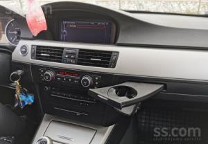 Grey BMW 318 2009 in Tukums, with an engine capacity of 2.00 L and mileage of 350 thousand km for 4999 €, photo 15 on AUTOMOTO.COM.LV