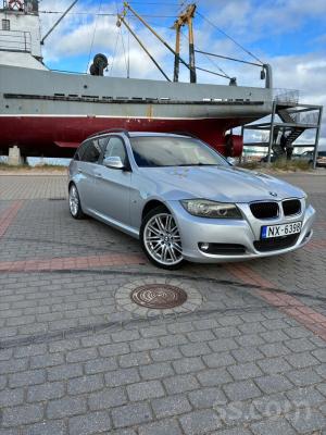 Pelēks BMW 318 2009 Ventspils, ar dzinēja tilpumu 2.00 L un nobraukumu 340 tūkst. km par 4300 €, foto 1 vietnē AUTOMOTO.COM.LV