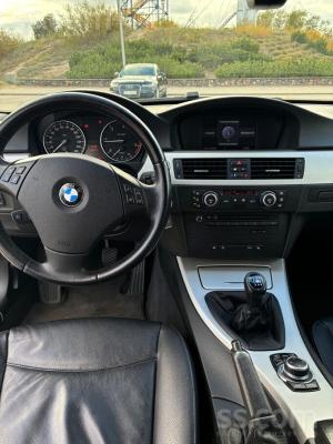 Pelēks BMW 318 2009 Ventspils, ar dzinēja tilpumu 2.00 L un nobraukumu 340 tūkst. km par 4300 €, foto 17 vietnē AUTOMOTO.COM.LV