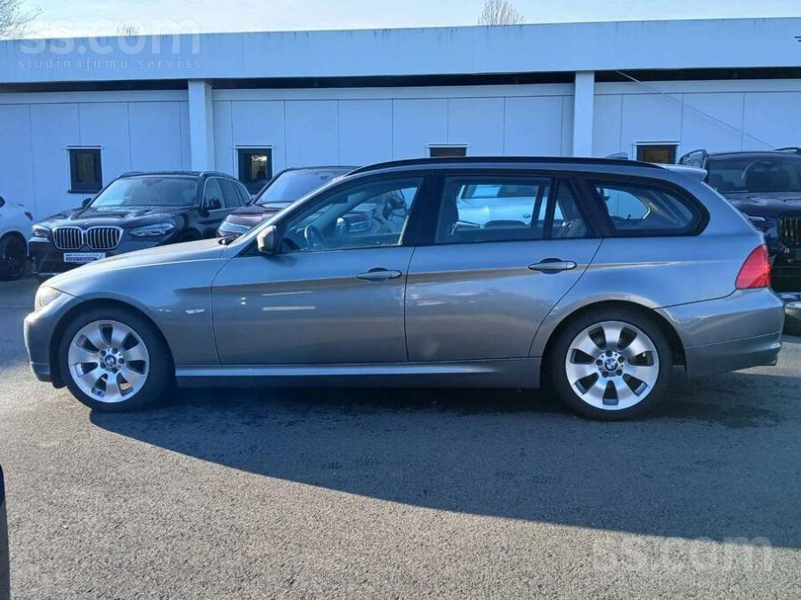 Grey BMW 318 2010 in Ventspils, with an engine capacity of 2.00 L and mileage of 212 thousand km for 5900 €, photo 8 on AUTOMOTO.COM.LV