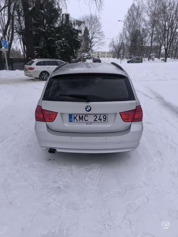 Grey BMW 318 2010 in Kaisiadorys, with an engine capacity of 2.00 L and mileage of 321 thousand km for 4650 €, photo 5 on AUTOMOTO.COM.LV