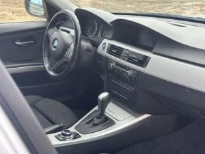 Grey BMW 318 2010 in Vilnius, with an engine capacity of 2.00 L and mileage of 280 thousand km for 2850 €, photo 12 on AUTOMOTO.COM.LV