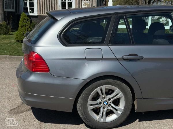 Pelēks BMW 318 2010 Raseiniai, ar dzinēja tilpumu 2.00 L un nobraukumu 233 tūkst. km par 2950 €, foto 5 vietnē AUTOMOTO.COM.LV