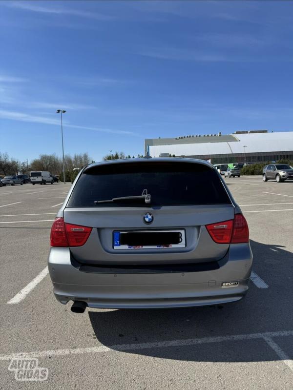 Grey BMW 318 2010 in Siauliai, with an engine capacity of 2.00 L and mileage of 323 thousand km for 3500 €, photo 4 on AUTOMOTO.COM.LV