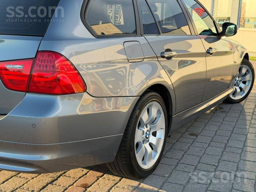 Grey BMW 318 2010 in Ventspils, with an engine capacity of 2.00 L and mileage of 217 thousand km for 5750 €, photo 13 on AUTOMOTO.COM.LV