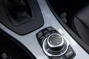 Grey BMW 318 2010 in Jelgava, with an engine capacity of 2.00 L and mileage of 281 thousand km for 5500 €, photo 48 on AUTOMOTO.COM.LV