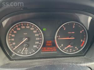 Grey BMW 318 2010 in Cesis, with an engine capacity of 2.00 L and mileage of 0 thousand km for 4150 €, photo 27 on AUTOMOTO.COM.LV
