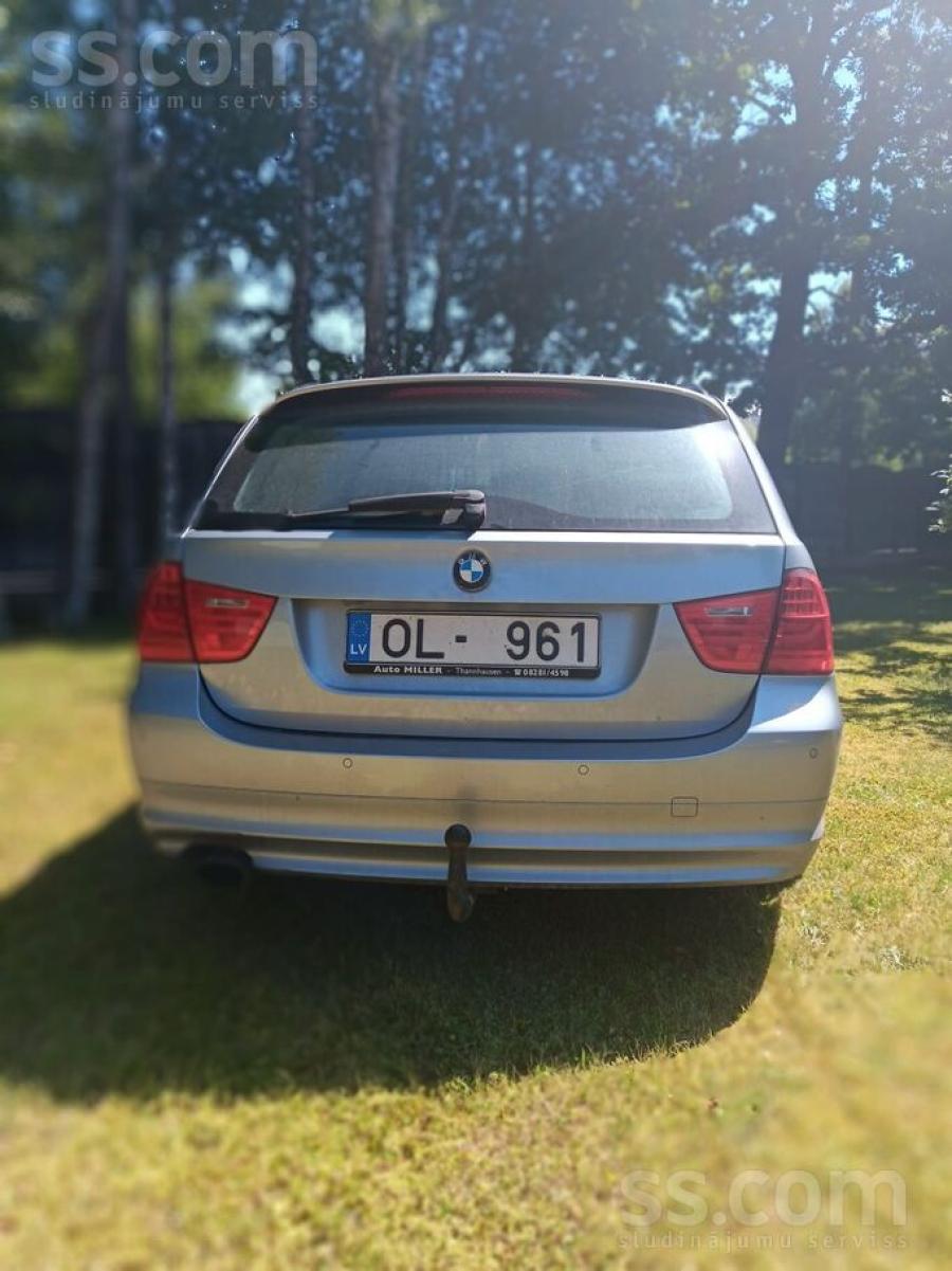Pelēks BMW 318 2010 Rīga, ar dzinēja tilpumu 2.00 L un nobraukumu 377 tūkst. km par 2900 €, foto 7 vietnē AUTOMOTO.COM.LV