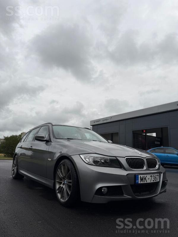 Grey BMW 318 2010 in Liepaja, with an engine capacity of 2.00 L and mileage of 327 thousand km for 3999 €, photo 2 on AUTOMOTO.COM.LV