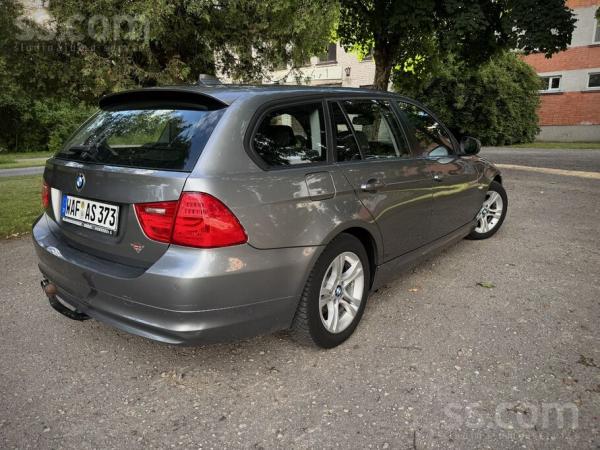 Pelēks BMW 318 2010 Jelgava, ar dzinēja tilpumu 2.00 L un nobraukumu 305 tūkst. km par 3890 €, foto 4 vietnē AUTOMOTO.COM.LV
